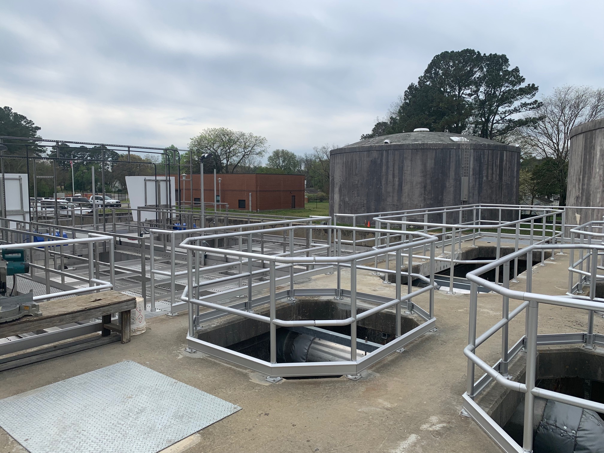 Rail Fittings For Architectural Work | Project Feature